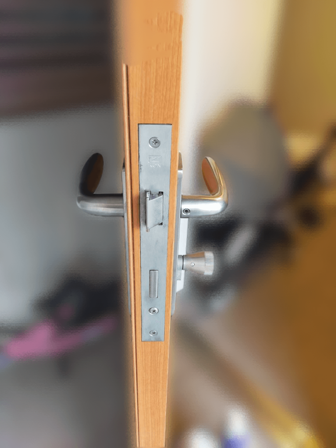 ZEISS IKON（ツァイスイコン）の鍵交換についてのご案内 | 鍵紛失時の鍵開け・鍵修理・鍵交換 - スターキーロック 東京・川崎・横浜